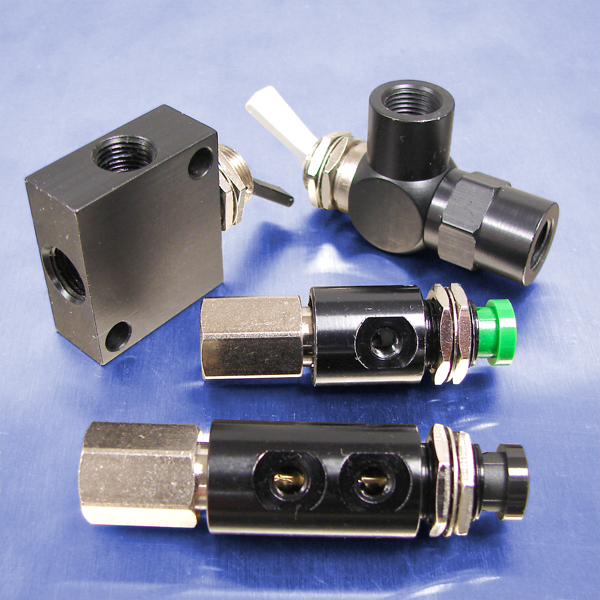 3-Way Closed Control Valves | 1/8 NPT (F) Input Port | Sealcon | Pneumadyne